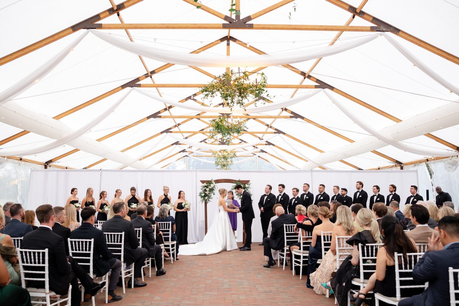 Modern Meets Classic Wedding at Kent Island Resort - Haley Day ...